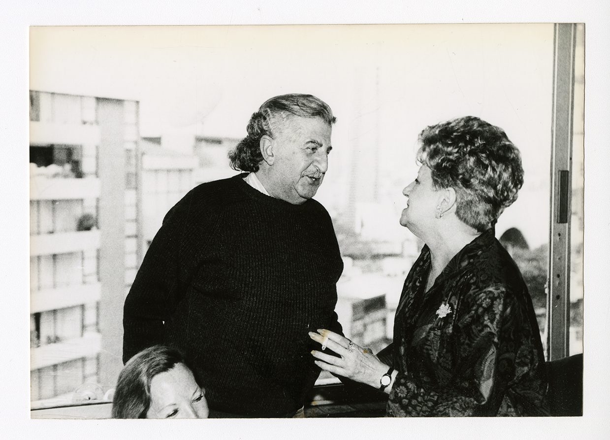 Margarita Michelena y Héctor Azar, durante el 50 aniversario de ...